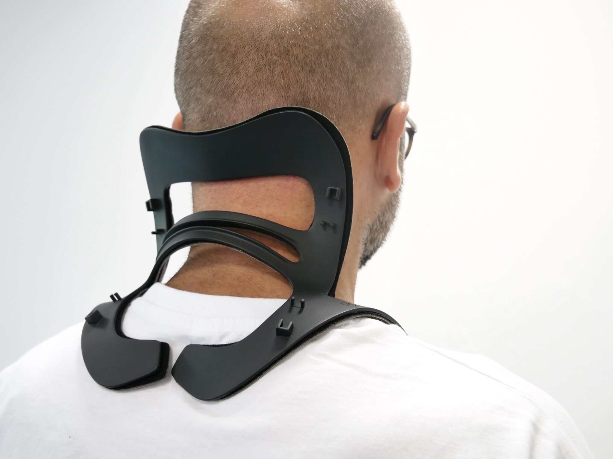 Exoesqueletos industriales y ergoesqueleto de postura | GOBIO