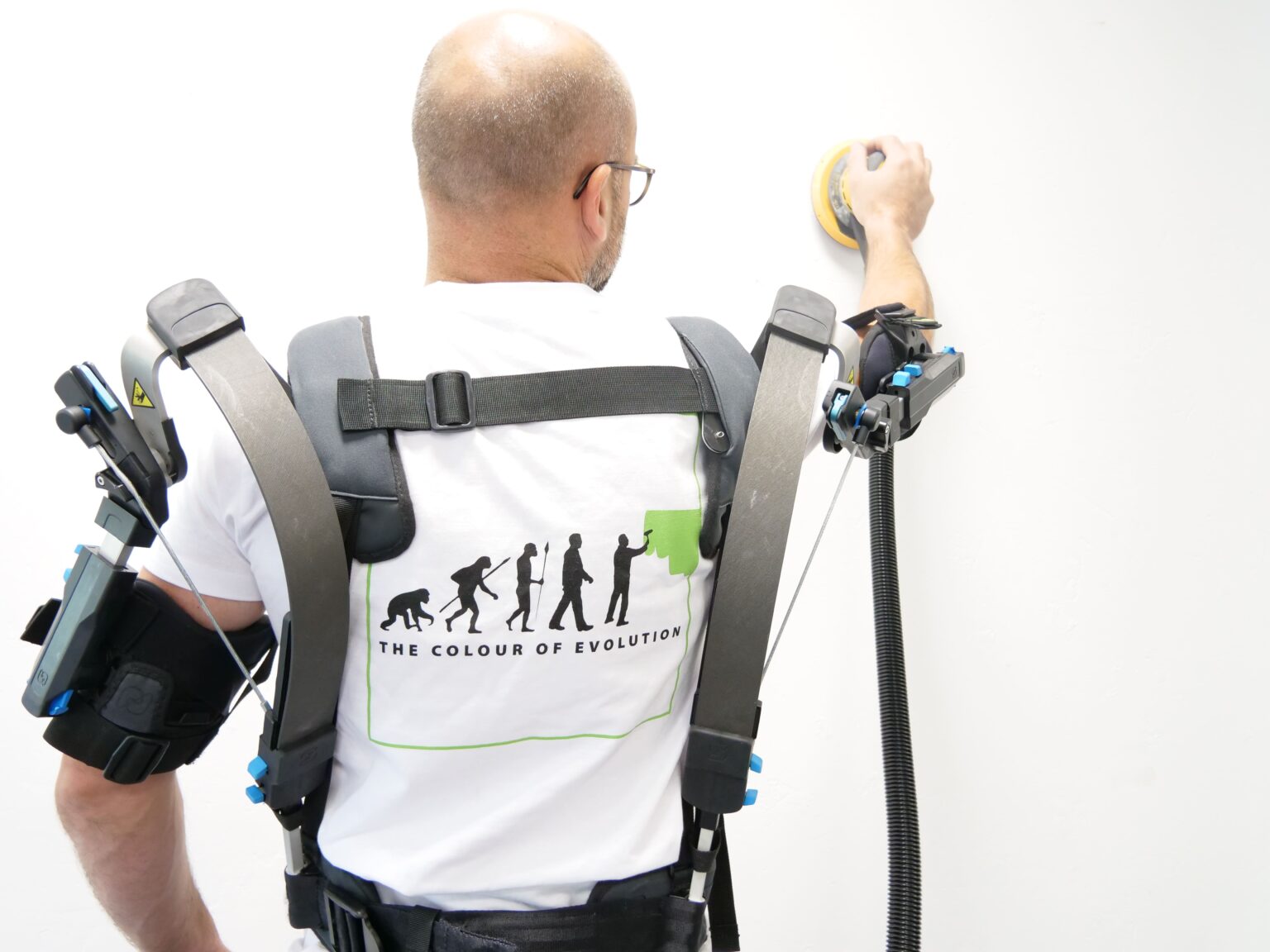 IP12 - exosquelette de manutention assistance bras en hauteur - GOBIO